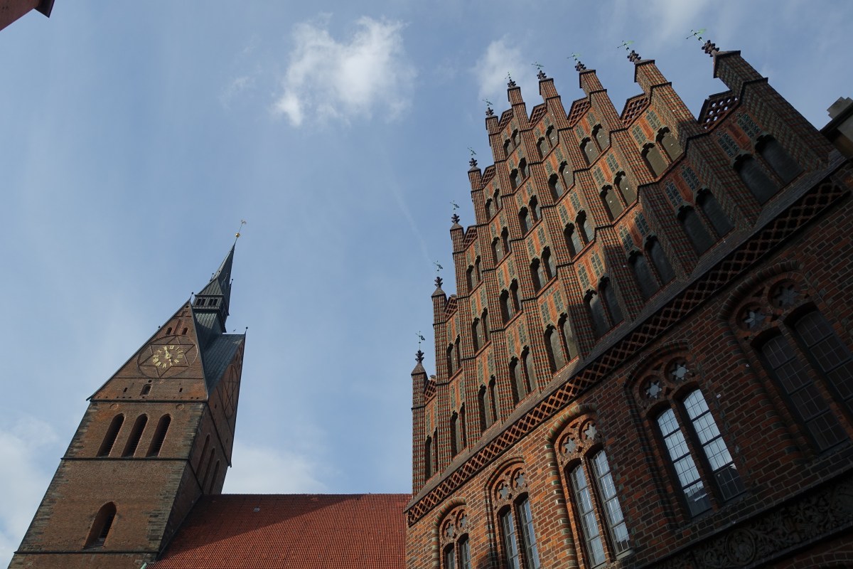 Follow the Red Thread in Hanover – a self guided tour – Ego Diary Travel